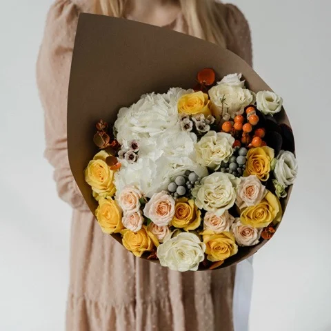 Best Flowers Delivery in Bitez - Send Flowers in Bitez